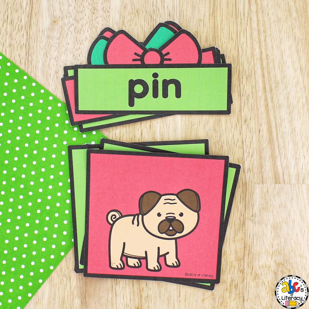 Christmas Present CVC Words Activity